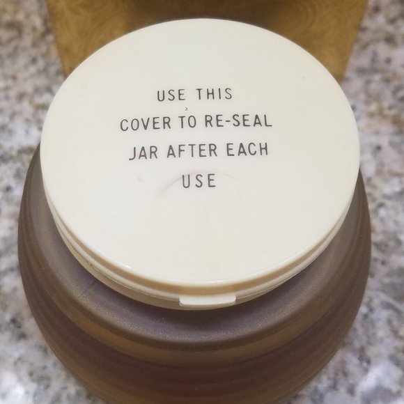 Avon | Bath | Avon Silk And Honey Bath 45 Oz Full Gele Bee Hive ...